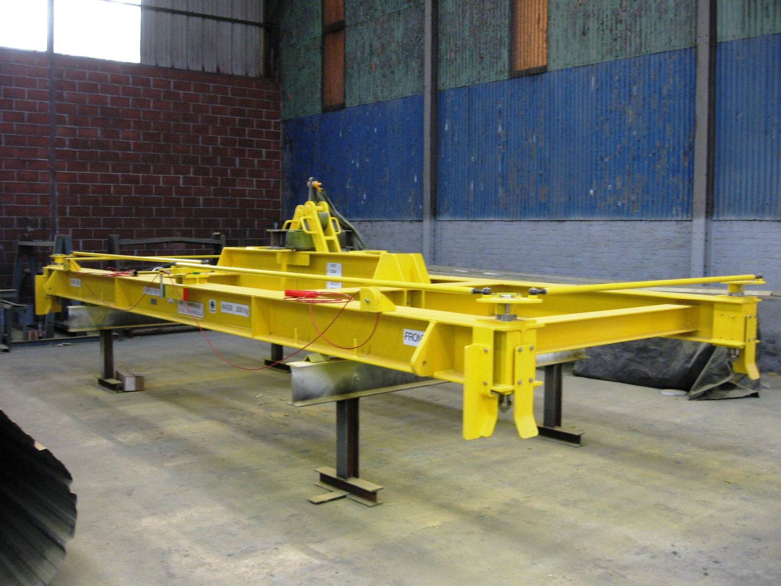Palonnier Spreader pour conteneur 20 pieds - 15 tonnes